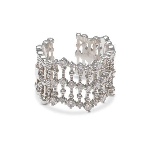 Lily And Rosecapella Ring Lyxxa