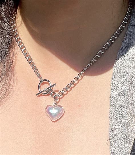 귀여운 힙한 데일리 캐주얼 써지컬스틸 체인 영롱 하트 팬던트 목걸이 에이블리
