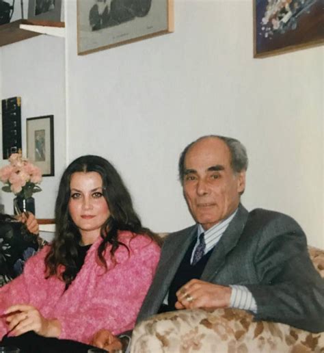 Хероји Кошара Хероји Кошара Added A New Photo