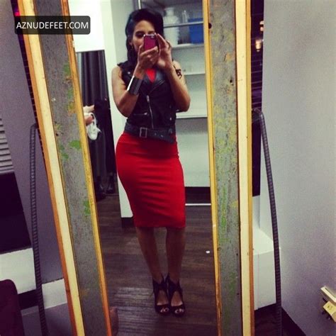 Nessa Feet Aznudefeet