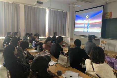 建筑与热能工程学院开展《榜样5》专题节目学习活动 陕西国防工业职业技术学院