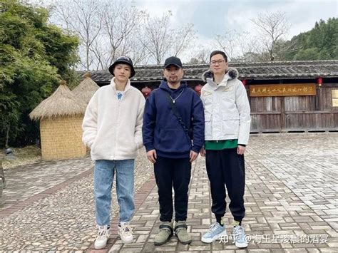 宋木子靠着油腻出圈，却靠着真诚打动观众 知乎