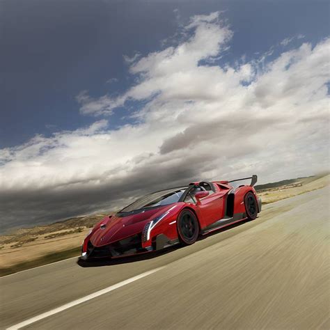 Lamborghini Veneno Roadster Black Interior