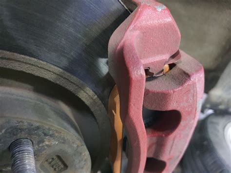 기아 뉴 카렌스 2p브레이크 홍성 브레이크 패드 교환 더블진라인군포브레이크튜닝기아뉴카렌스기아뉴카렌스브레이크브레이크패드홍성홍성프리미엄패드기아뉴카렌스