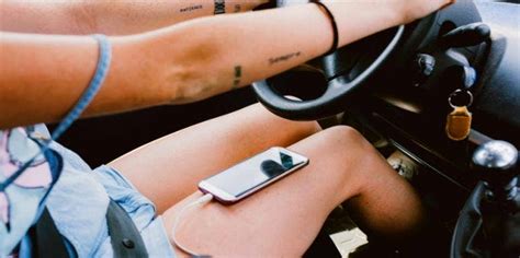 21 Best Portable Phone Chargers Yourtango