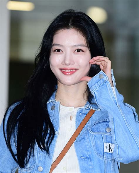 [잡담] 김유정 베트남 갔어 인스티즈 Instiz 드영배 카테고리