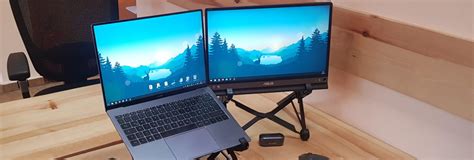 Hardware And Gadgets For Digital Nomads And Business Travellers