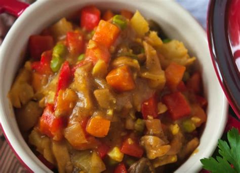 Watch How To Make Vegan Vegetable Curry