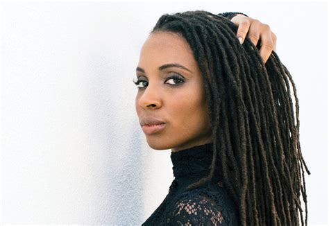 Shanola Hampton American Actress Facts Net Worth And Age