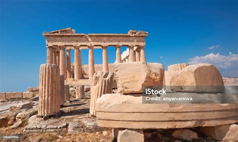 푸른 하늘과 밝은 날에 파르테논 사원 고전적인 고대 그리스 문명 랜드 마크 유명한 장소 파노라마 여행 배경 그리스 아테네의 아크로폴리스 언덕에서 찍은 파노라마 이미지 0명에