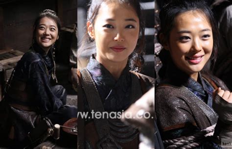 Sulli Từ nữ thần nhiệt huyết được SM cưng chiều đến cô nàng thích thả rông