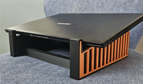 笔记本电脑支架 来自 Stefan Makerworld