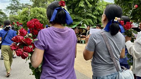 Mandalay ဒေါ်အောင်ဆန်းစုကြည်နှင့်တကွ တပြည်လုံးလွတ်မြောက်ဖို့ ပန်းသပိတ်နဲ့ ဆန္ဒထုတ်ဖော် Mfp ဇ