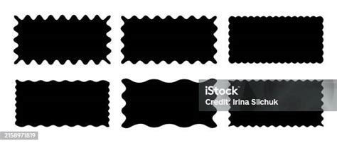 지그재그 가장자리가 있는 직사각형 모양 프레임 세트입니다 고르지 않은 지그재그 직사각형 모양 들쭉날쭉한 사각형입니다 텍스트 상자