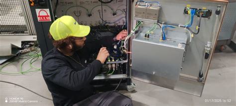 Robotics Robots Robot Robotica Cobot Automation Ai Manufacturing… Qti Automation