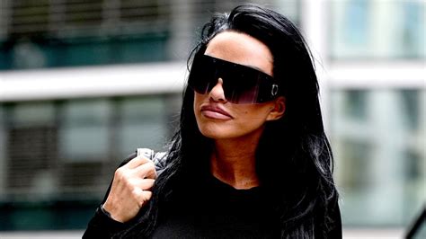 Katie Price Lashes Out At Press After Bankruptcy Hearing Adjourned