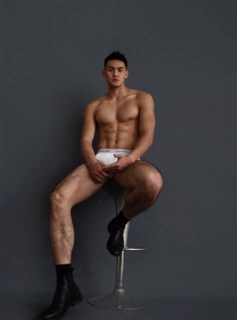 On Twitter Asianhunks
