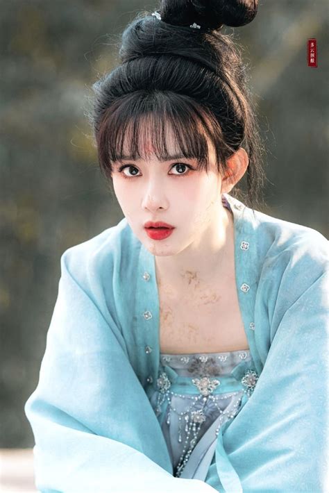 ปักพินโดย Al Zubir ใน Meng Zi Yi