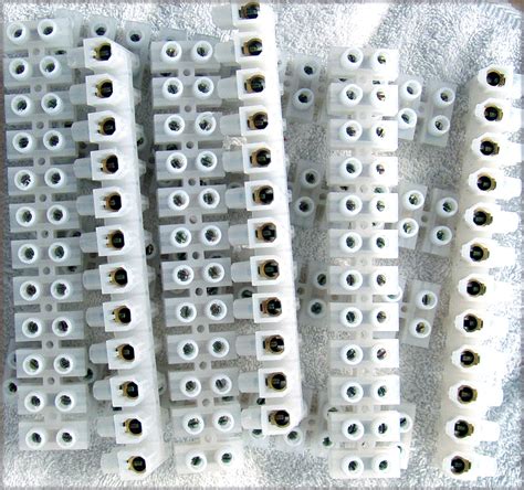 60a 400v High Current 12 Way Terminal Strip New