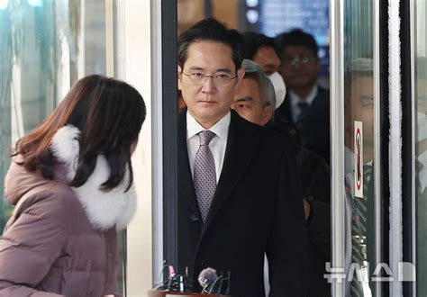 이재용 회장 사즉생 메시지…2000명 임원 교육 뭐길래