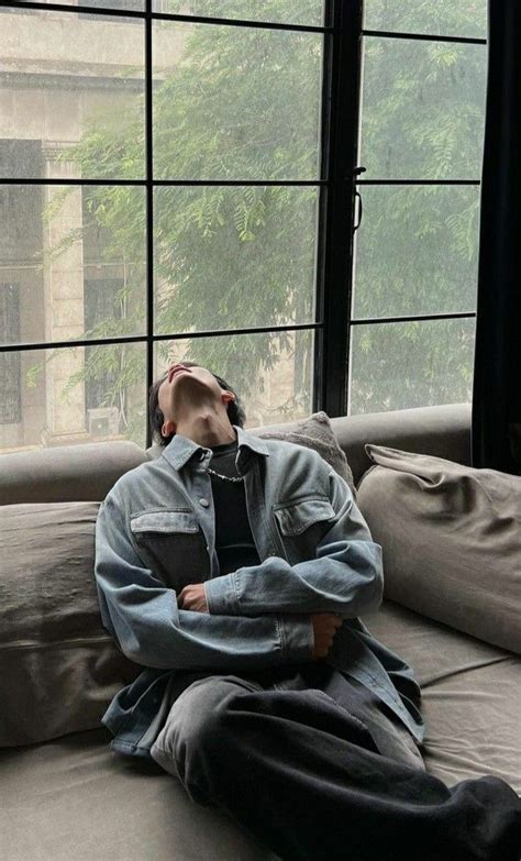 B S U T P Nh Trai P Che M T Khi N B N T M