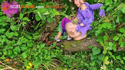 Fertilizing The Apple Tree