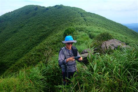 陽明山上的抹茶山小觀音山連峰 健行筆記