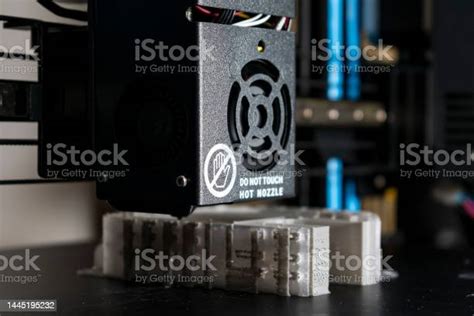 회색 생분해성 Pla 필라멘트 Ecofil 3d 개체로 모델을 인쇄하는 3d 프린터 0명에 대한 스톡 사진 및 기타 이미지 0명 3d 프린팅 필라멘트 3차원 인쇄