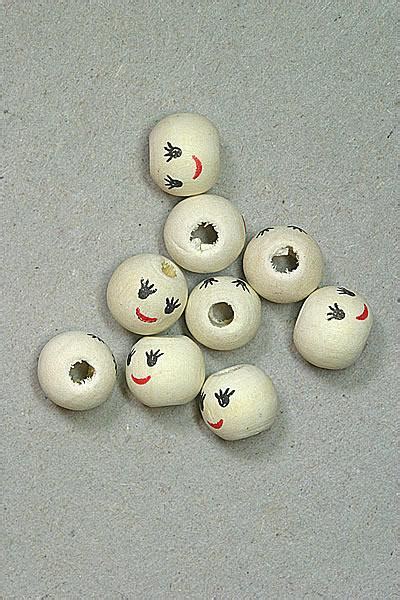 дървена главичка Ø10мм отвор 3мм 50 броя Мартеници Петя