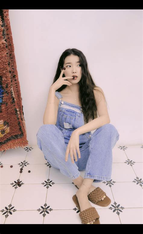 Ji Eun Lee Riufeet