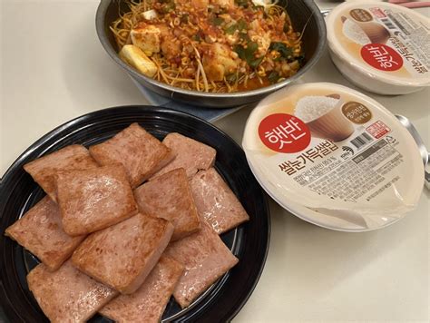 위진 Wezine 위기브 Wegive