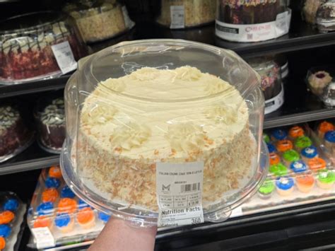 Best Seasonal Treats From Sams Club Bakery One To Skip