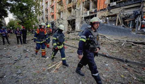 Двама убити и петима ранени при руска атака в Одеса