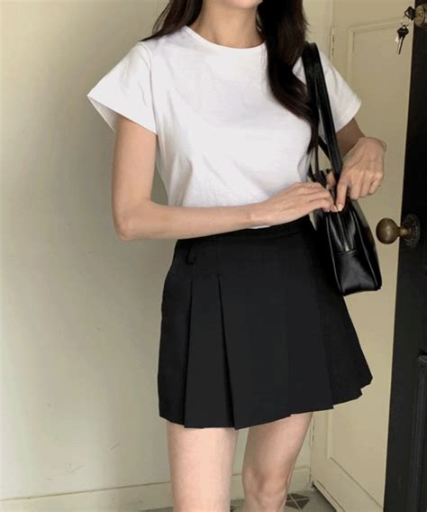 무지 세미크롭 반팔티 흰색 라운드 이너 레이어드 데일리 코튼 반팔 티셔츠 에이블리
