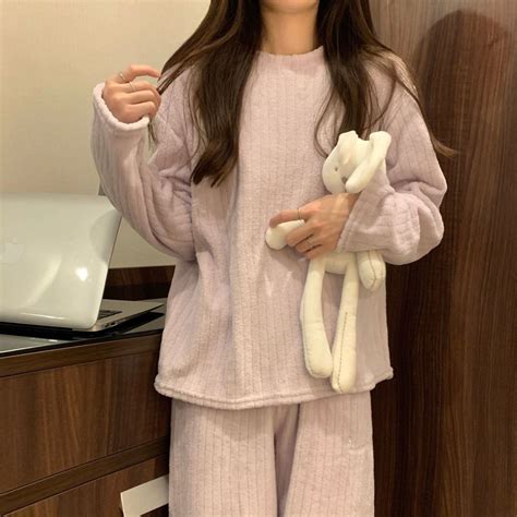 臺灣出貨 秋冬保暖睡衣 睡衣女 可愛套裝珊瑚絨居家外穿百搭休閒寬鬆保暖睡衣女 蝦皮購物