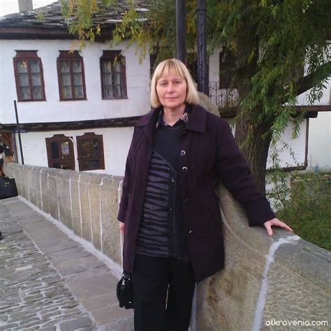 За Дядо Коледа стих Хумористична от Mariamustakerska Maria Mustakerska