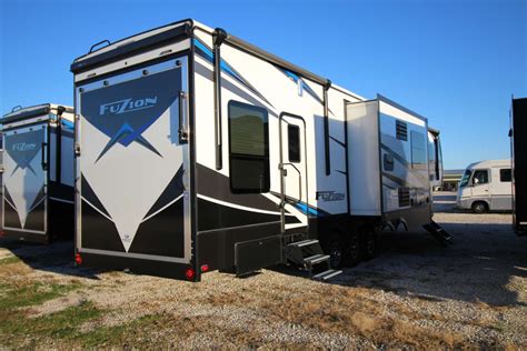 2021 Keystone Fuzion Toy Hauler 430 Fu21477 Big Adventure Rv