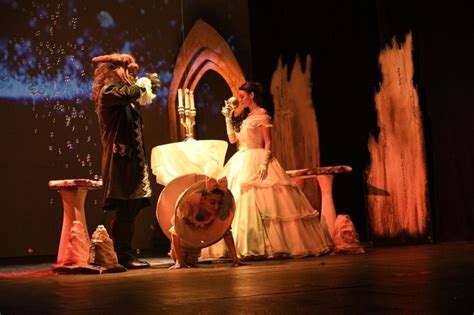 ურჩხული და ლამაზმანი