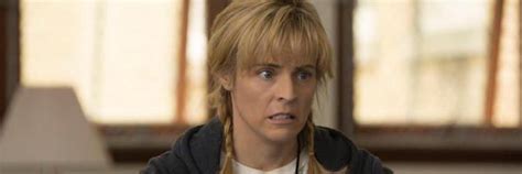 Lady Dynamite Review Maria Bamford Arrives At Netflix