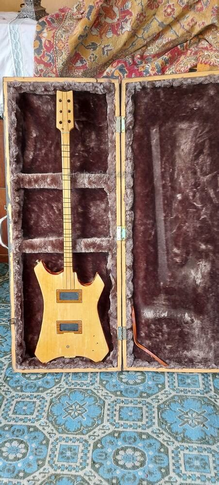 Колекционерска китара Антиквариат Русе Стар ръчно изработен макет