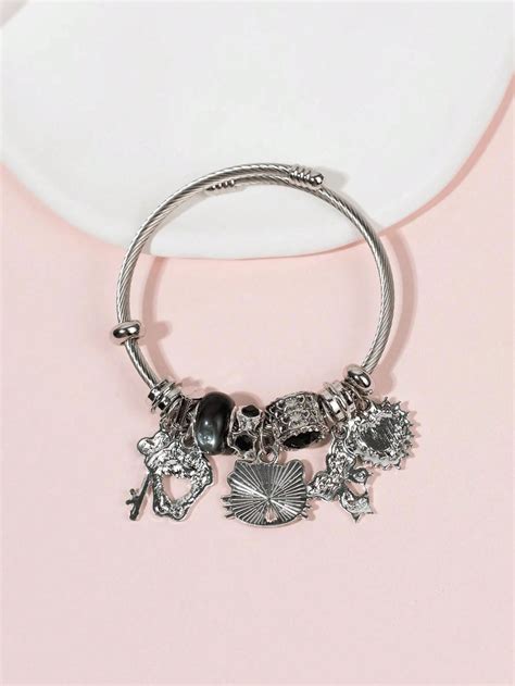 Sanrio Braccialetto Hello Kitty Kuromi Di Sanrio Set Di 1 Ciondolo