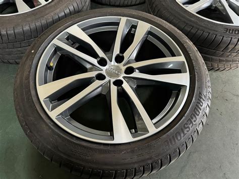아우디 A6 C8 45tdi 19인치 휠타이어 판매합니다 세컨웨어 헬로마켓