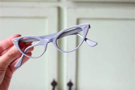 1950s 1960s Vintage Cateye Winged Glassesvintage Gem