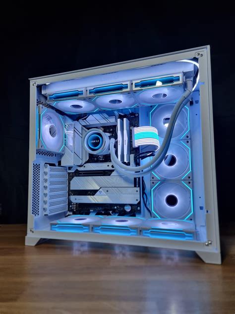 All White Evo With Gigabyte Vision 3080 Ti Rlianli
