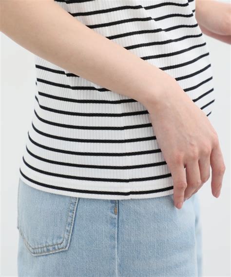 Honeys（ハニーズ）の「5分袖パール付きトップス（tシャツカットソー）」 Wear