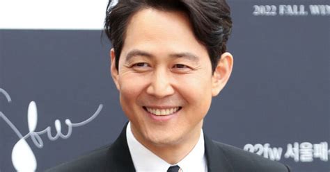 이정재 첫 연출작 헌트로 칸 초청 쾌거깐부 정우성과 레드카펫
