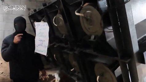 Brigade Al Qassam Rilis Peluncur Roket Didedikasikan Untuk Mujahidin