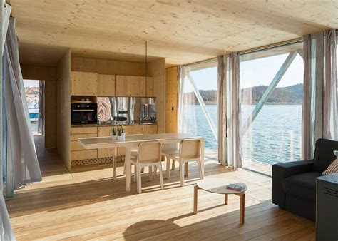 Prefabricated Floating House Can Be Shipped Worldwide