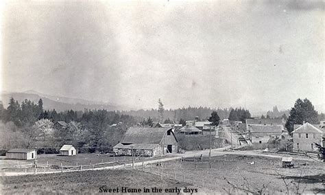 Early Settlements In Oregon Early Pioneers Oregon Trail Hi Res Stock