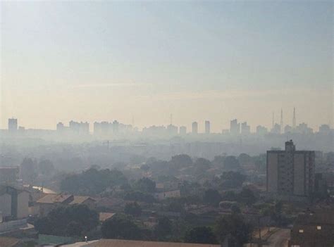 G1 Fumaça Encobre Cuiabá Neste Domingo Por Conta Das Queimadas